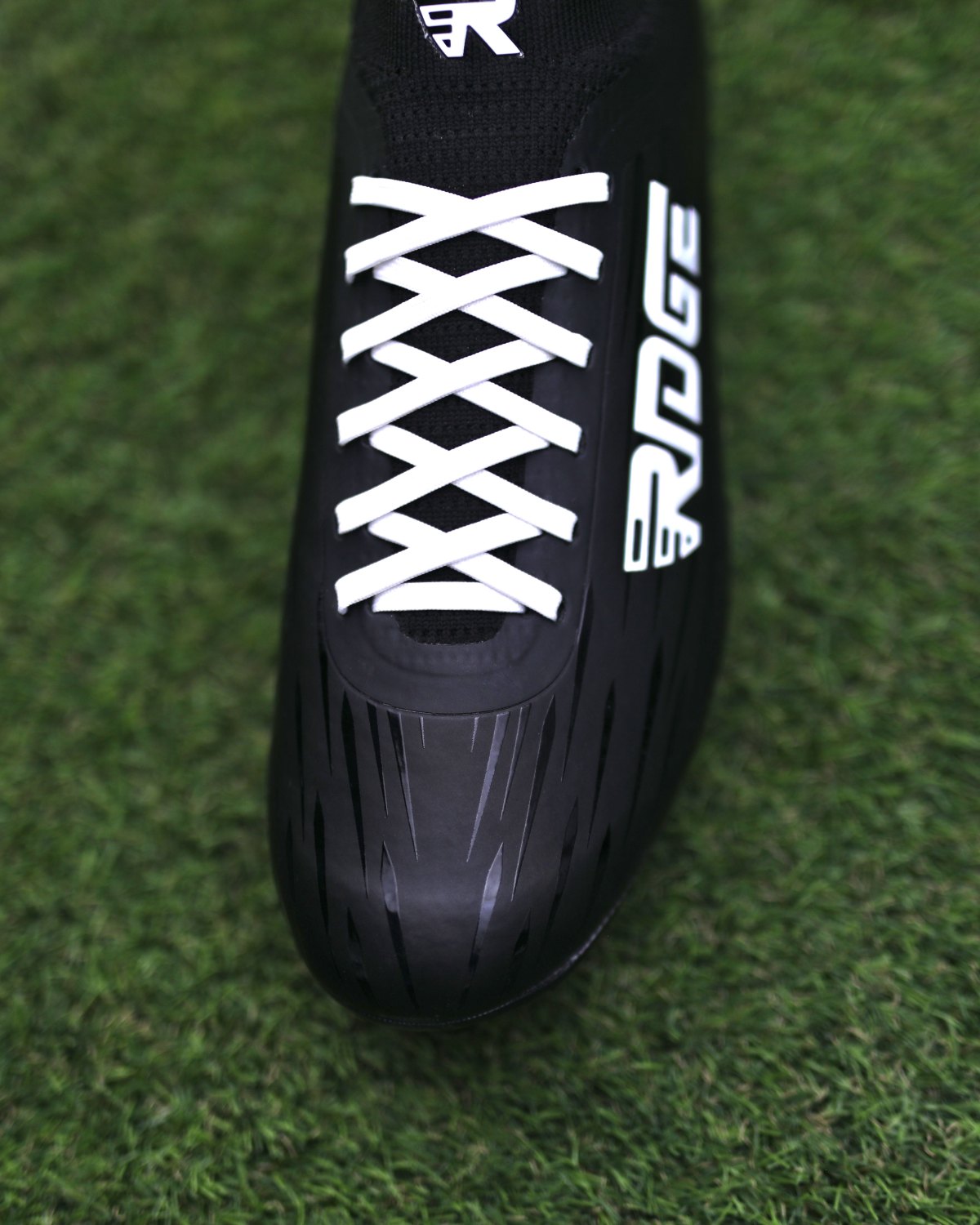 CLEATS GLIDE 2.0 lightweight football cleats - Ridge Sports